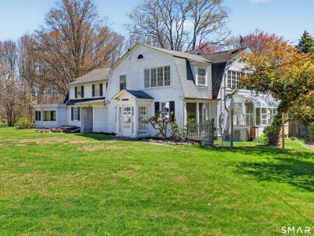 house with 4 bedroom, Chaplin CT ES104569089