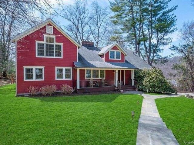 house with 4 bedroom, Chappaqua NY DLS101800277