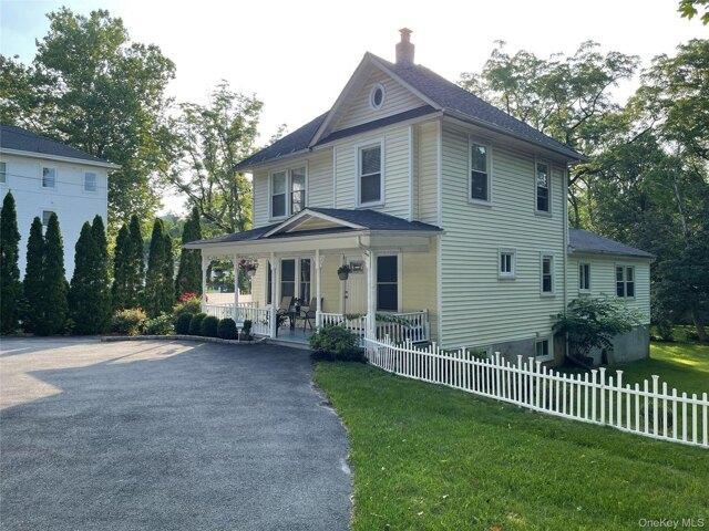 house with 4 bedroom, Chappaqua NY DS101799940