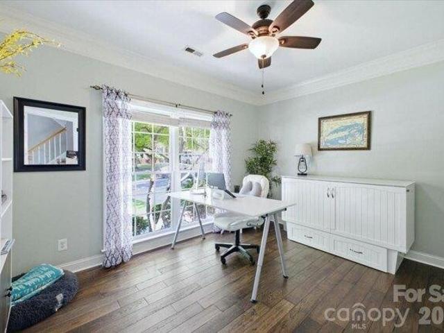 house with 4 bedroom, Charlotte NC ES104898267