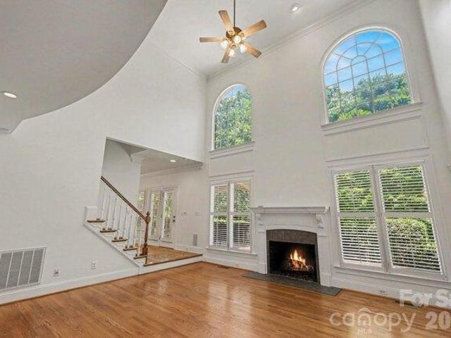 house with 4 bedroom, Charlotte NC ES104908422