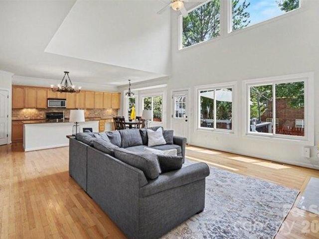 house with 4 bedroom, Charlotte NC ES104908316