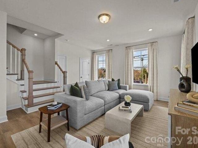 house with 4 bedroom, Charlotte NC ES104909201