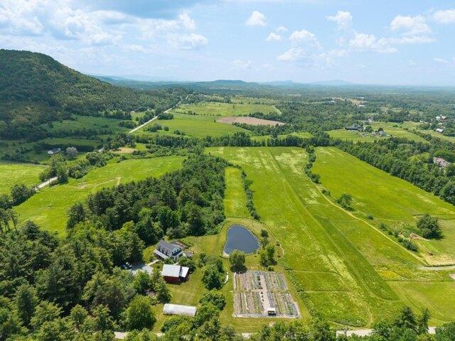 house with 4 bedroom, Charlotte VT ES104759777