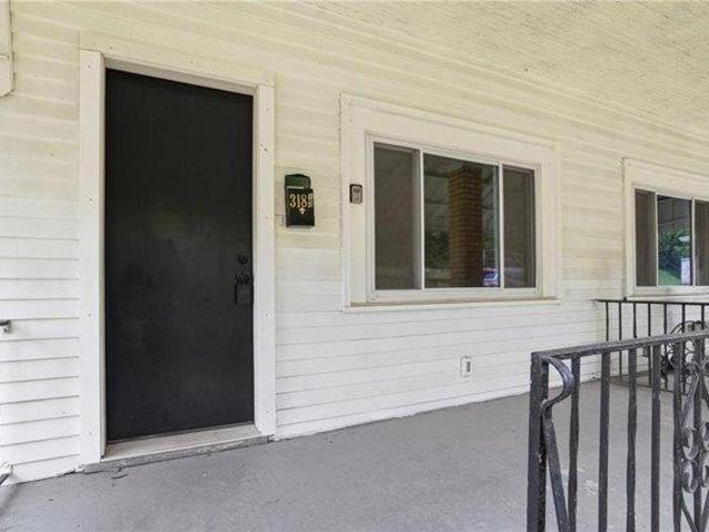 house with 4 bedroom, Charleroi PA ES103605752