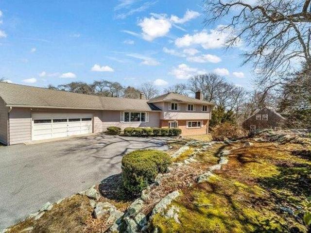 house with 4 bedroom, Charlestown RI DLS102370775
