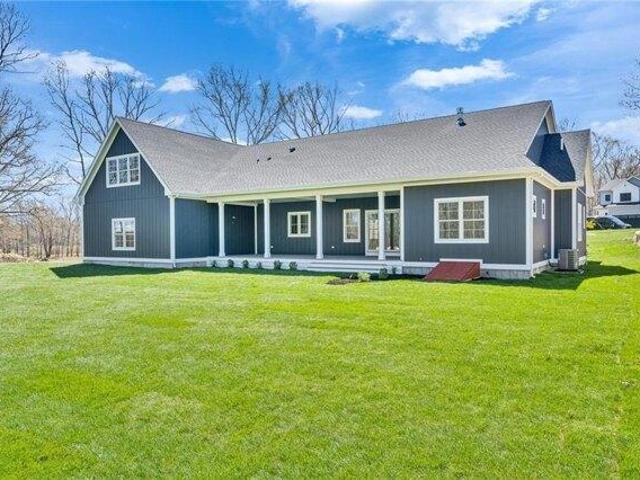 house with 4 bedroom, Charlestown RI ES103019736