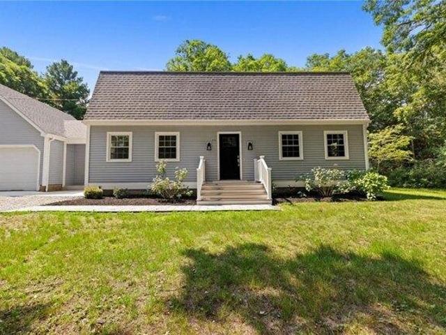 house with 4 bedroom, Charlestown RI ES104807869