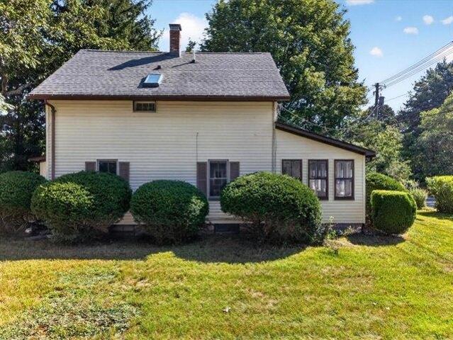 house with 4 bedroom, Charlestown RI ES105205900