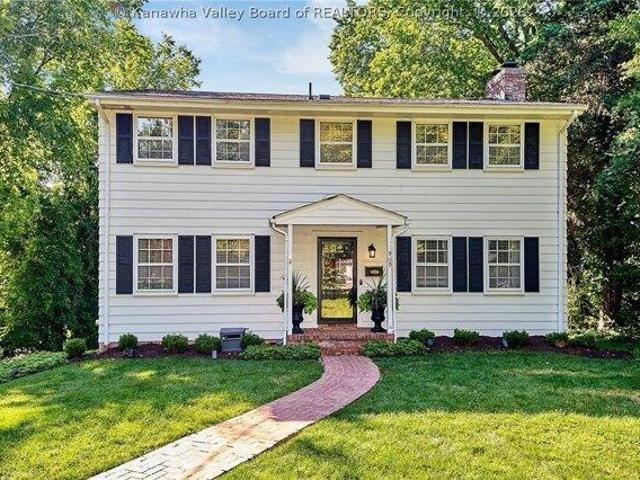 house with 4 bedroom, Charleston WV ES104909142