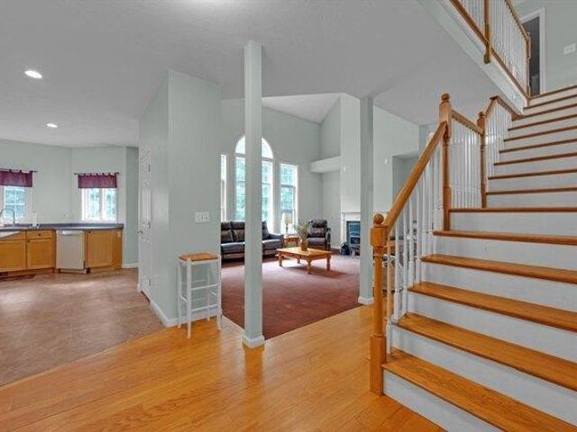 house with 4 bedroom, Charlton MA DS102922505