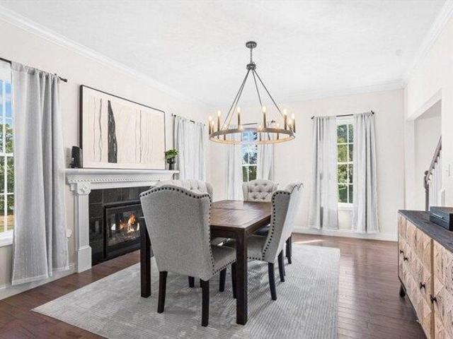 house with 4 bedroom, Charlton MA ES103221157