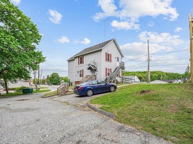 house with 4 bedroom, Charlton MA ES104540955