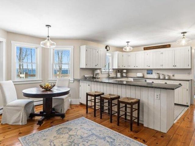 house with 4 bedroom, Chebeague Island ME ES105115220
