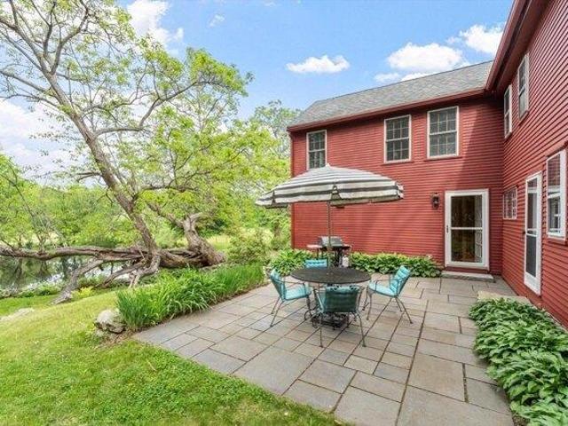 house with 4 bedroom, Chelmsford MA ES104331593