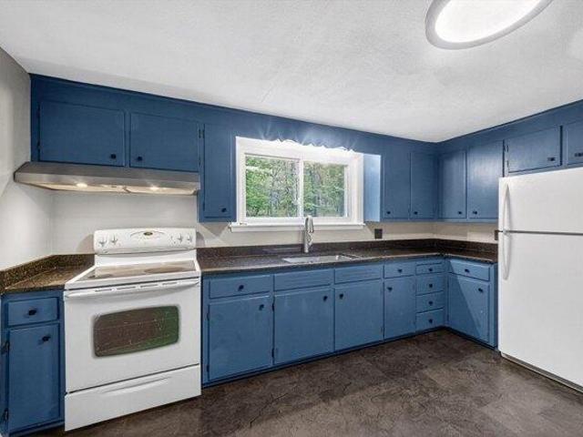 house with 4 bedroom, Chelmsford MA ES105061800
