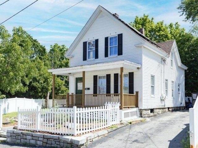 house with 4 bedroom, Chelmsford MA ES105107955