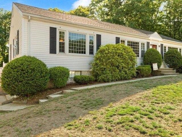 house with 4 bedroom, Chelmsford MA ES103664437