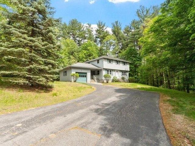 house with 4 bedroom, Chelmsford MA ES103663165