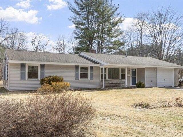 house with 4 bedroom, Chelmsford MA ES103808587