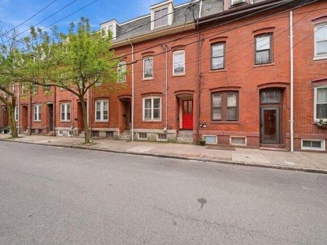 house with 4 bedroom, Chelsea MA DS103016464