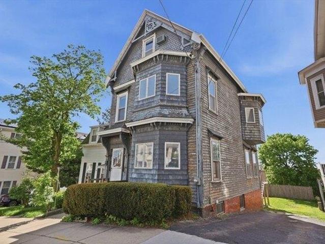 house with 4 bedroom, Chelsea MA DS103018346