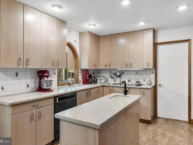 house with 4 bedroom, Cherry Hill NJ ES104719380