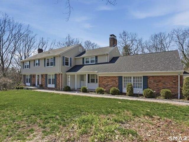 house with 4 bedroom, Cheshire CT DLS102254608
