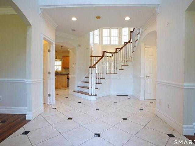 house with 4 bedroom, Cheshire CT DLS102317660