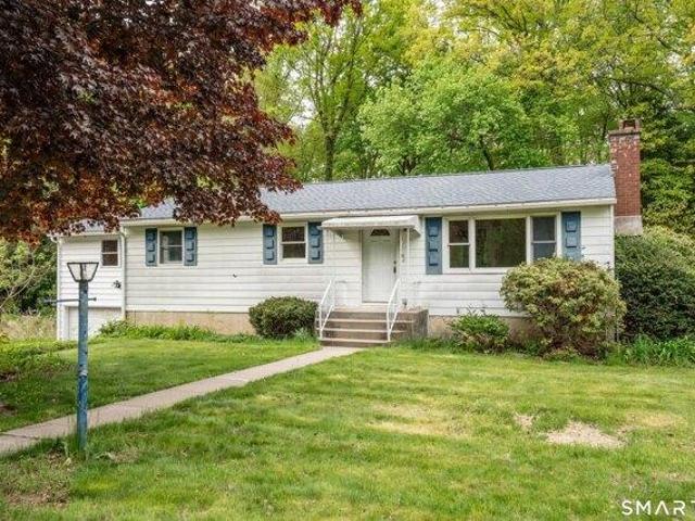 house with 4 bedroom, Cheshire CT DS102478949