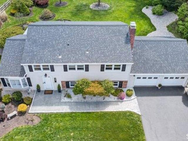 house with 4 bedroom, Cheshire CT DS102479764