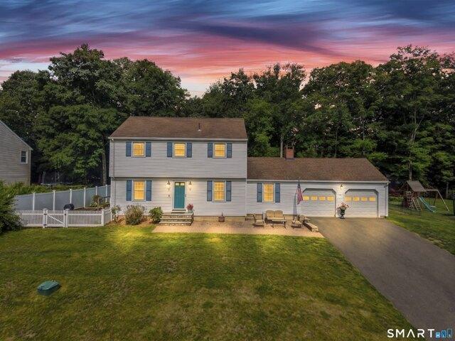 house with 4 bedroom, Cheshire CT DS102724310