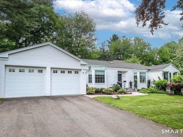 house with 4 bedroom, Cheshire CT DS103102054