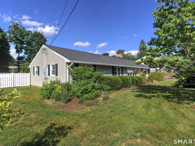 house with 4 bedroom, Cheshire CT DS104234613