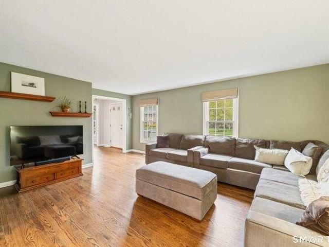 house with 4 bedroom, Cheshire CT ES103437572