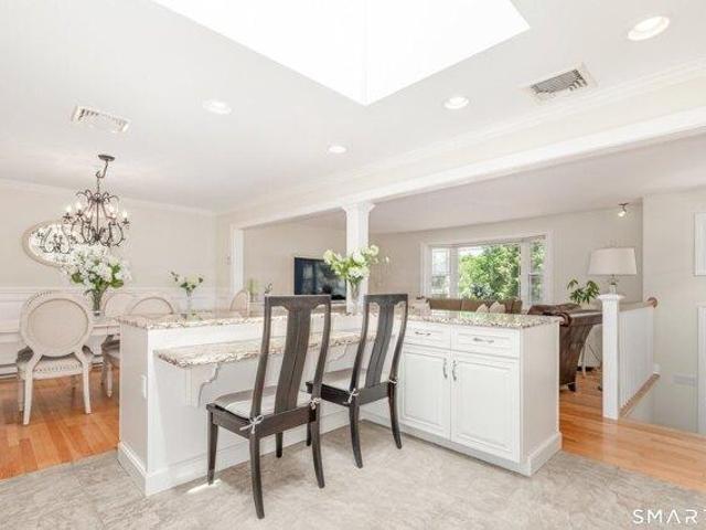 house with 4 bedroom, Cheshire CT ES103439101