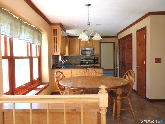 house with 4 bedroom, Cheshire CT ES104849631