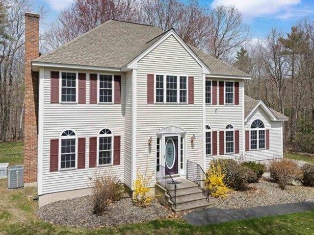 house with 4 bedroom, Chester NH DLS102443643