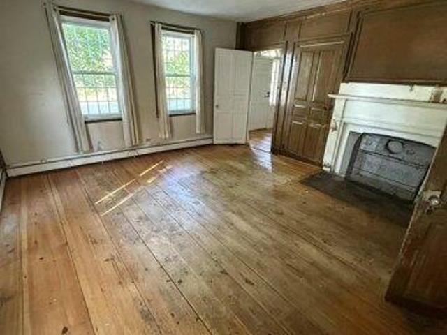 house with 4 bedroom, Chester NH ES103850813