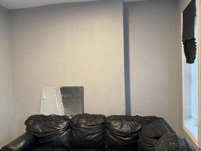 house with 4 bedroom, Chester PA DLS89541376