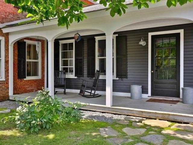house with 4 bedroom, Chester VT ES104834214