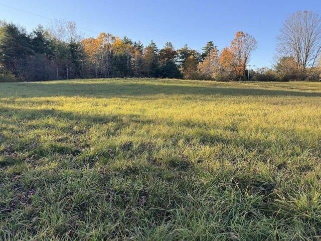 house with 4 bedroom, Chesterfield NH DLS101801937