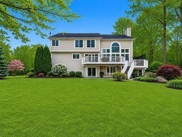 house with 4 bedroom, Chesterfield NH DS103436767