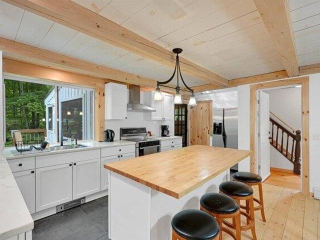 house with 4 bedroom, Chittenden VT ES104150120