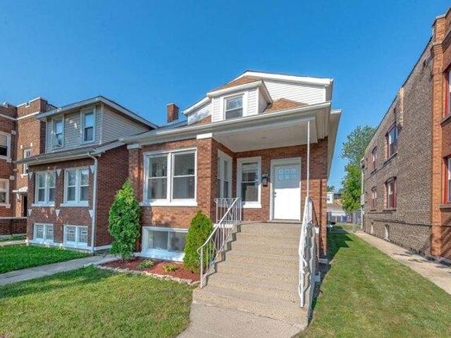 house with 4 bedroom, Chicago IL DLS95129575