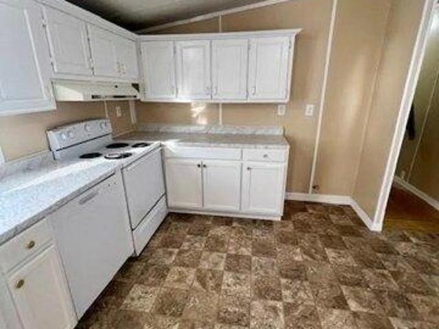 house with 4 bedroom, Chickasha OK ES88833392