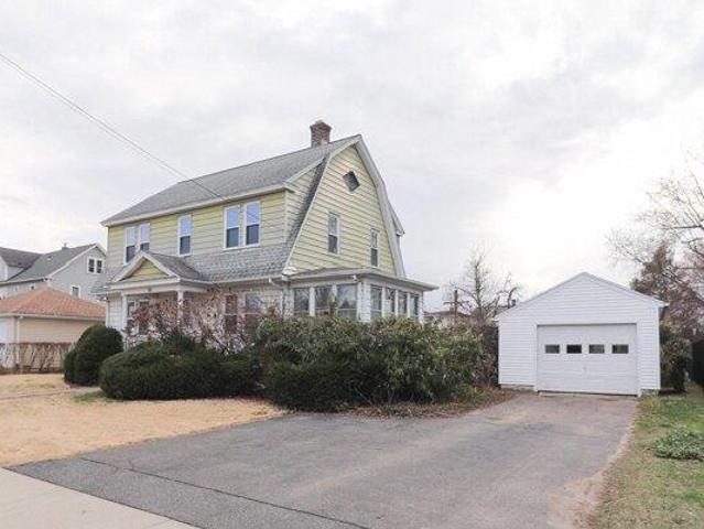 house with 4 bedroom, Chicopee MA DS102370782
