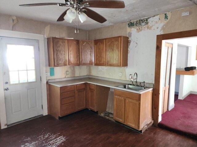 house with 4 bedroom, Chicopee MA DS103158874