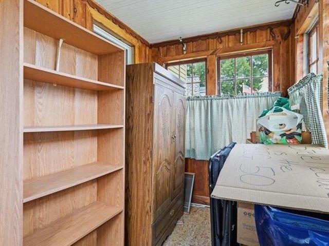 house with 4 bedroom, Chicopee MA ES105041531