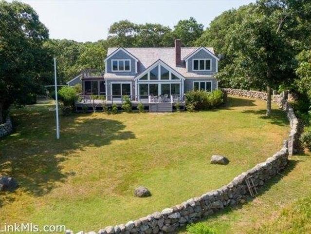 house with 4 bedroom, Chilmark MA DS103016655